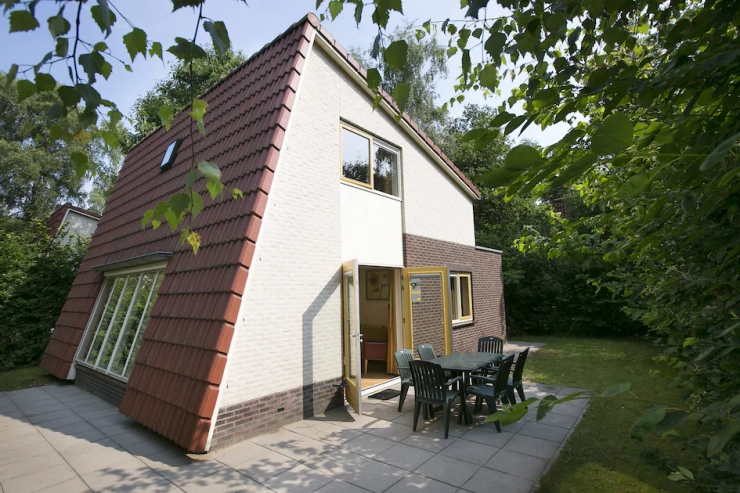 lll Bungalowpark Hoenderloo Hoe Scoort 't Roompot Park?